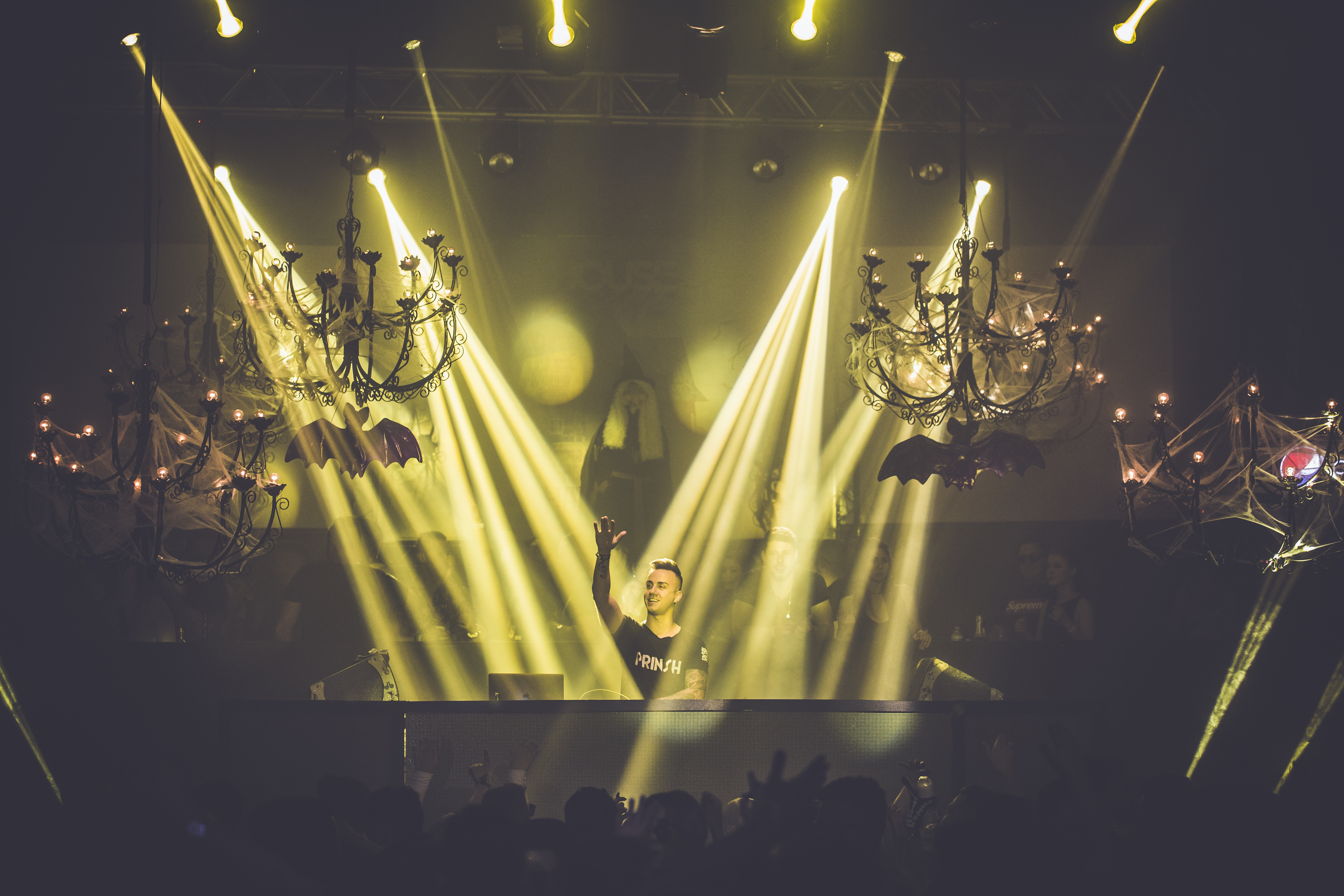 PRINSH lança “Você Vai Me Amar”, em parceria com Flávia Gabê do The ...