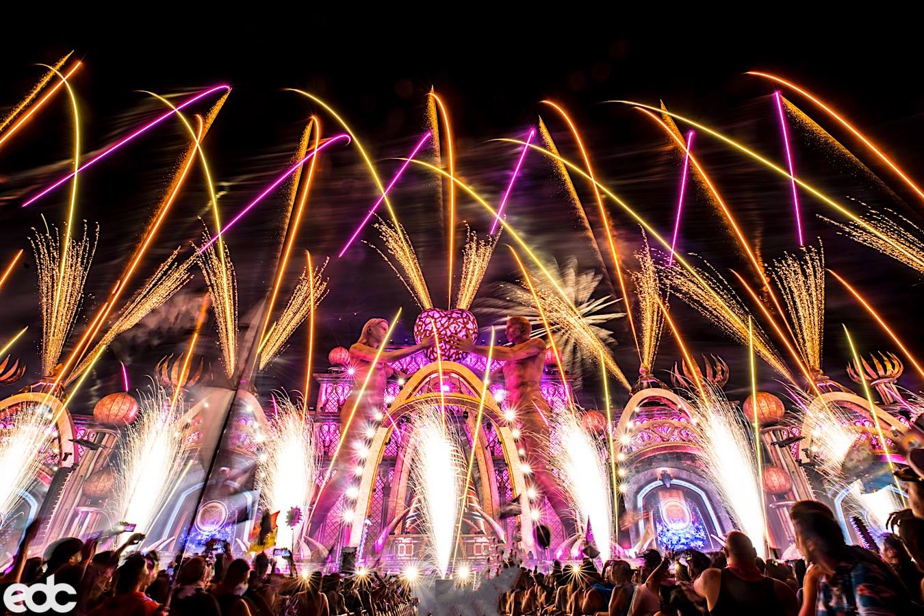 Acompanhe hoje a livestream do EDC 2019 diretamente de Las Vegas ...