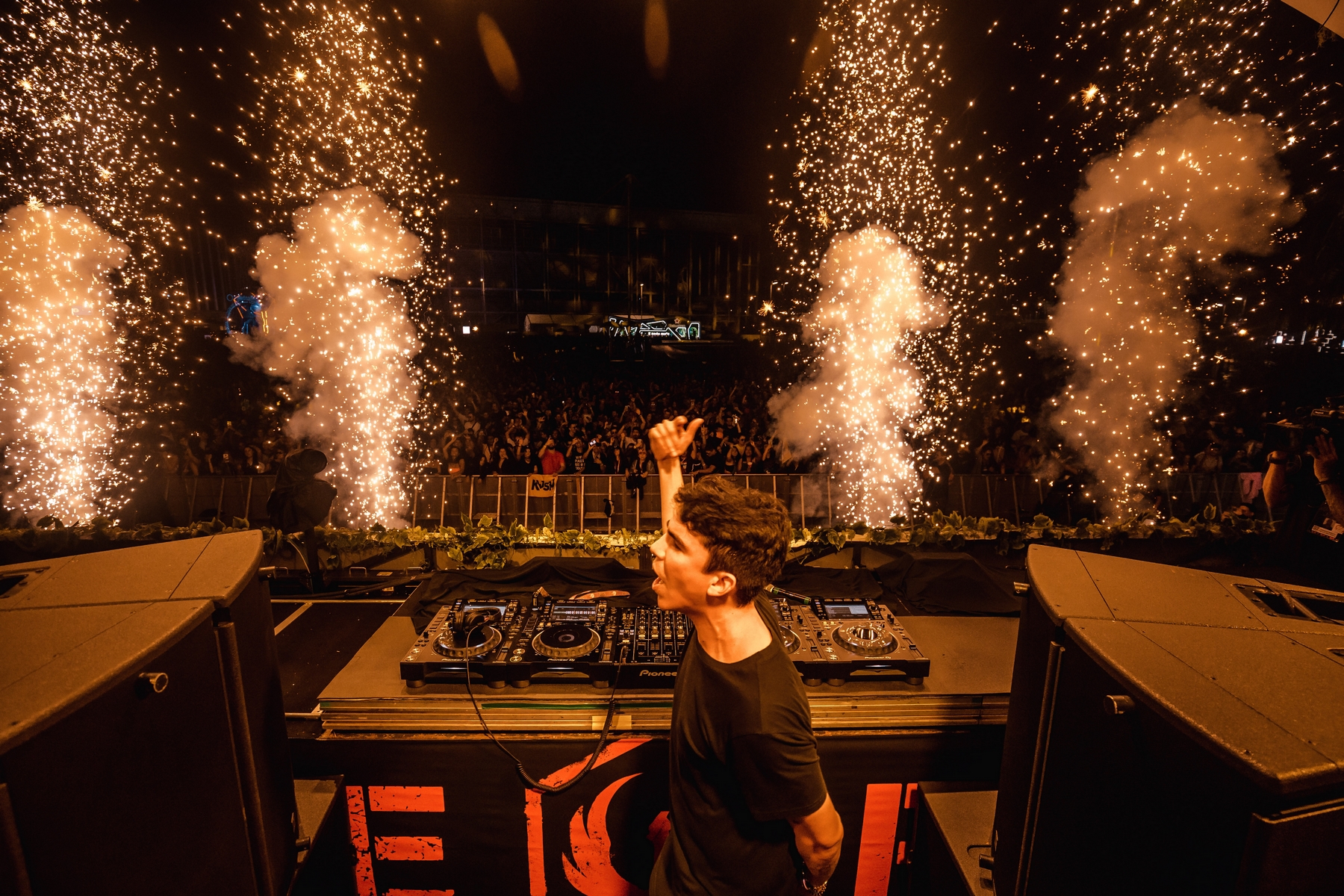 Após apresentação no Rock in Rio, KVSH parte para sua primeira turnê ...