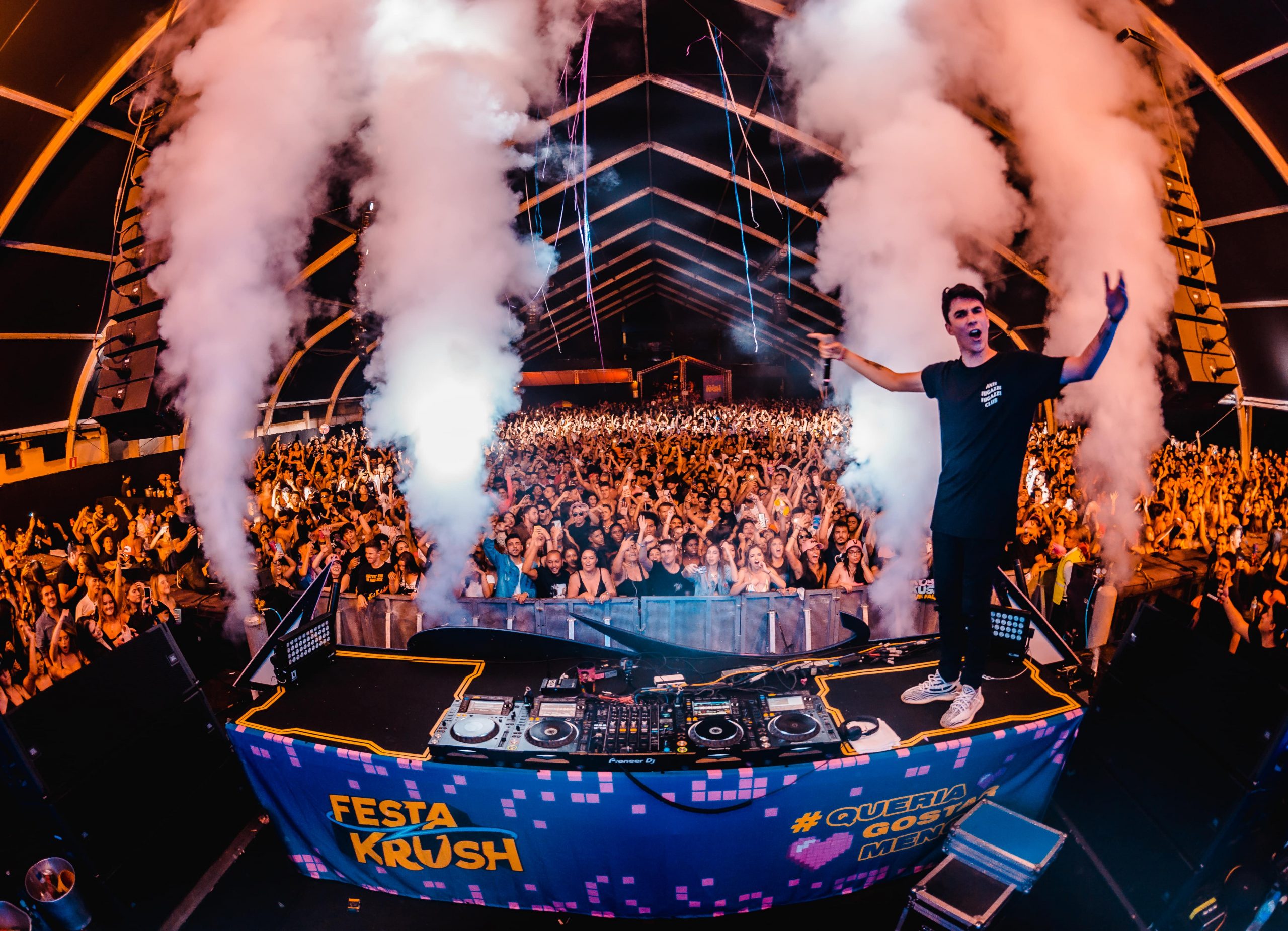 KVSH e Exotique contam a história por trás da polêmica ‘Bugs ...