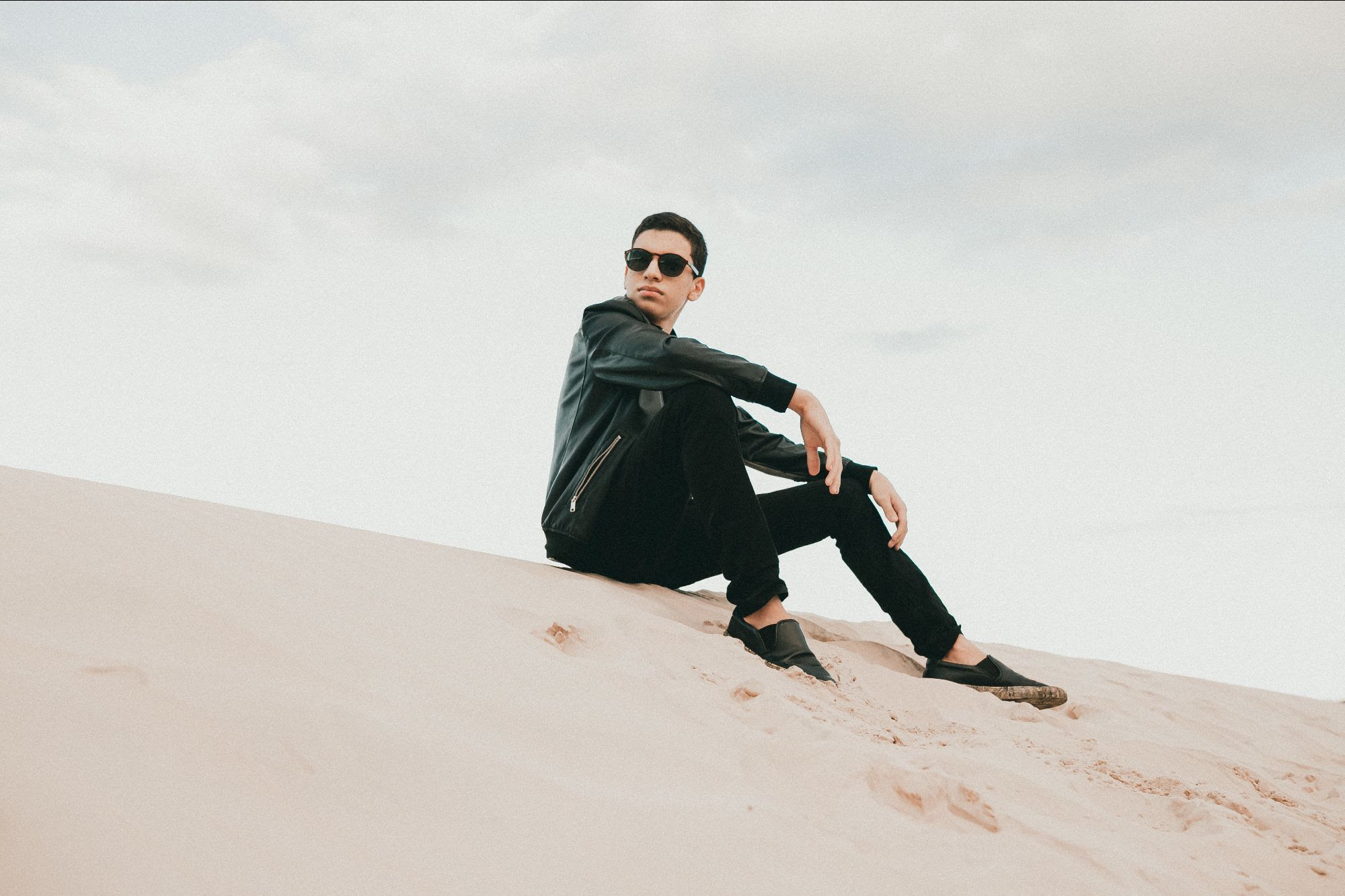 Descubra o novo talento brasileiro MARKZ e o seu remake para "Make It ...