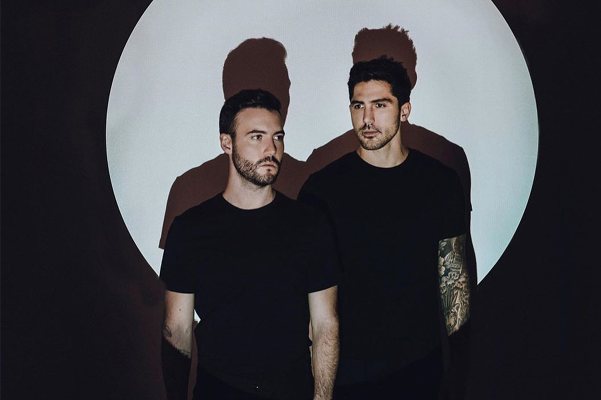 Mexicanos, Tom & Collins, apresentam a música “Me Duele” por sua ...