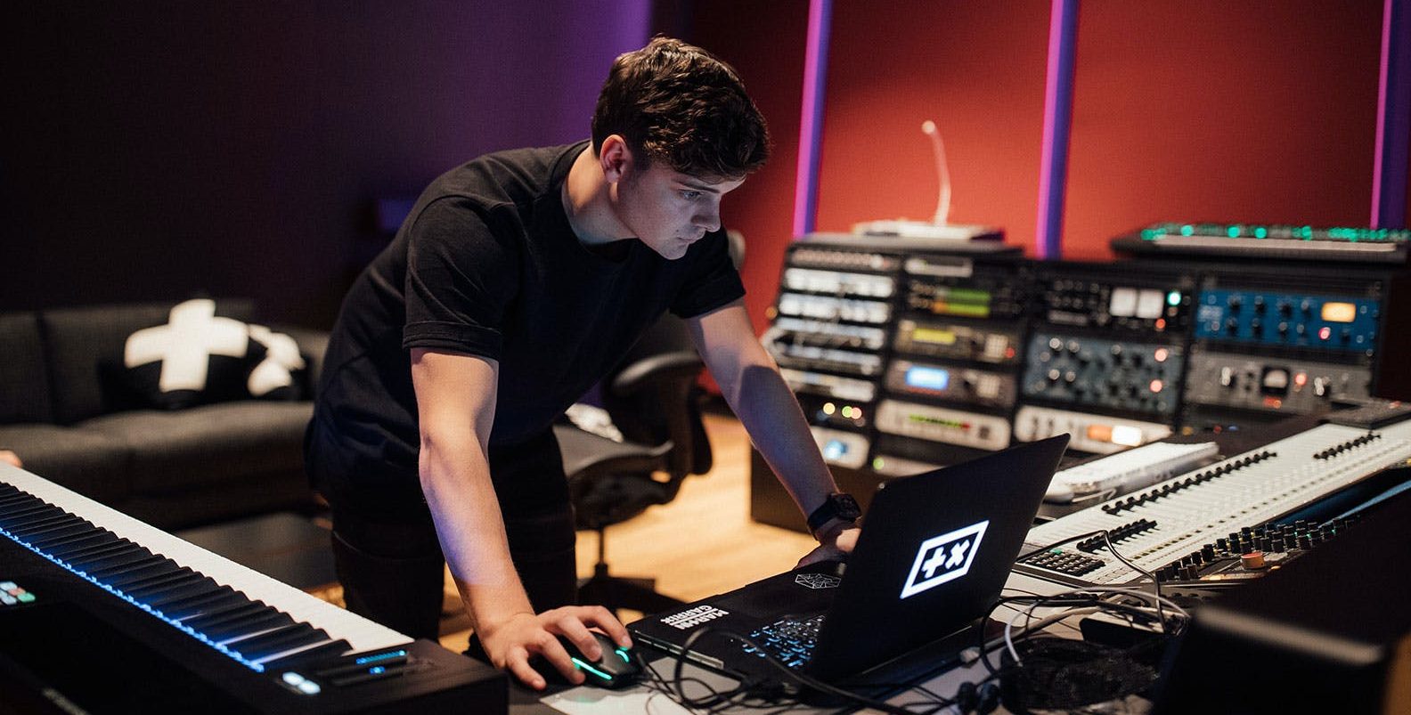 Martin Garrix deve lançar faixa do AREA21 com Maejor nesta sexta-feira ...