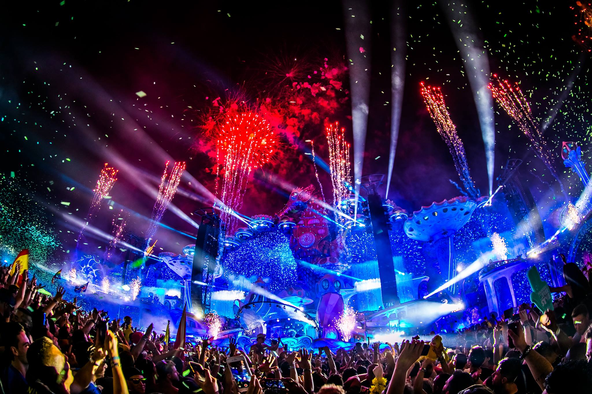 Universal Music Group assina parceria global com Tomorrowland ...