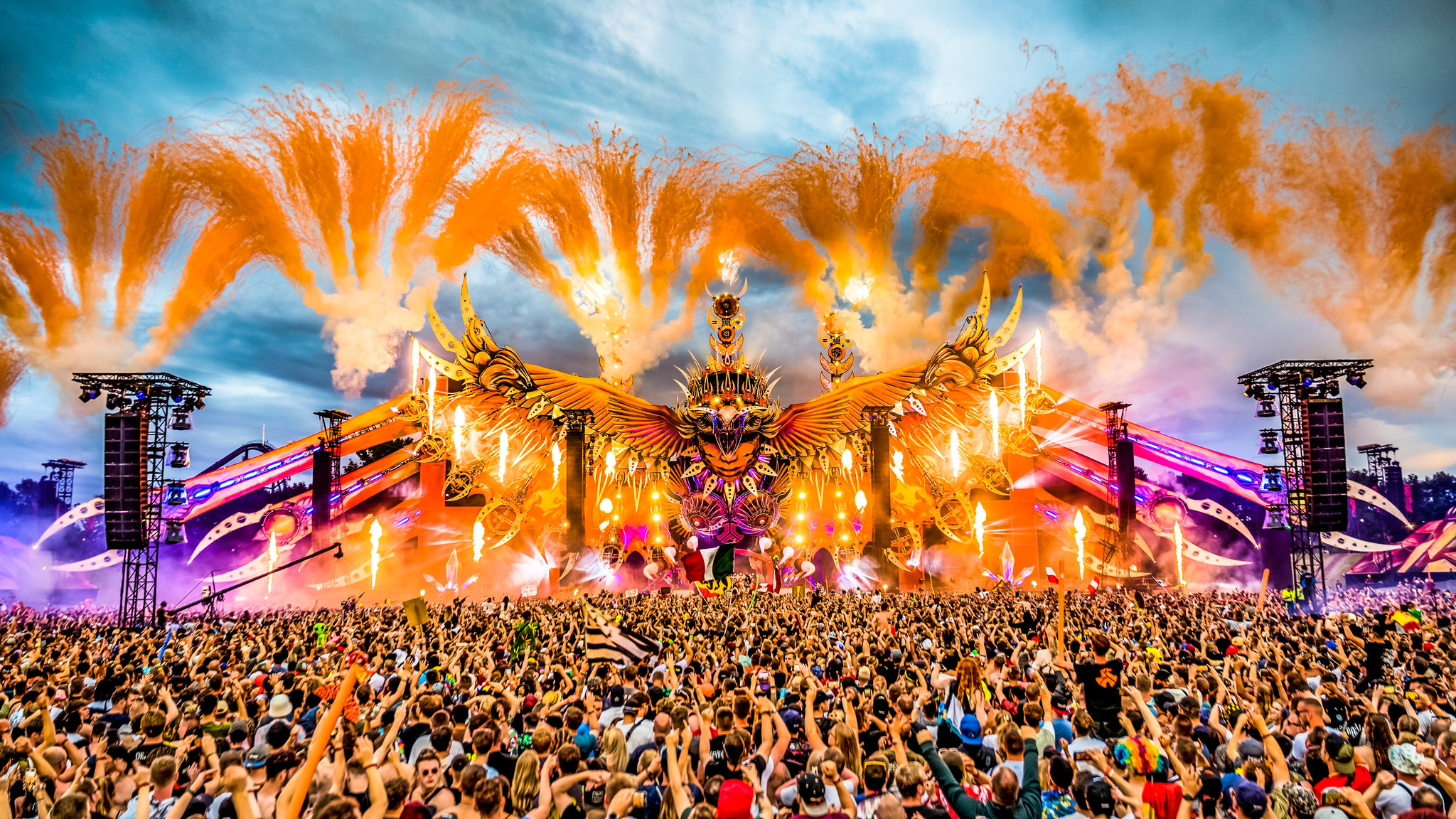 Quase 100 000 F s Se Re nem Para Uma Inesquec vel Edi o Da Defqon 1 Quase 100 000 F s Se Re nem Para Uma Inesquec vel Edi o Da Defqon 1