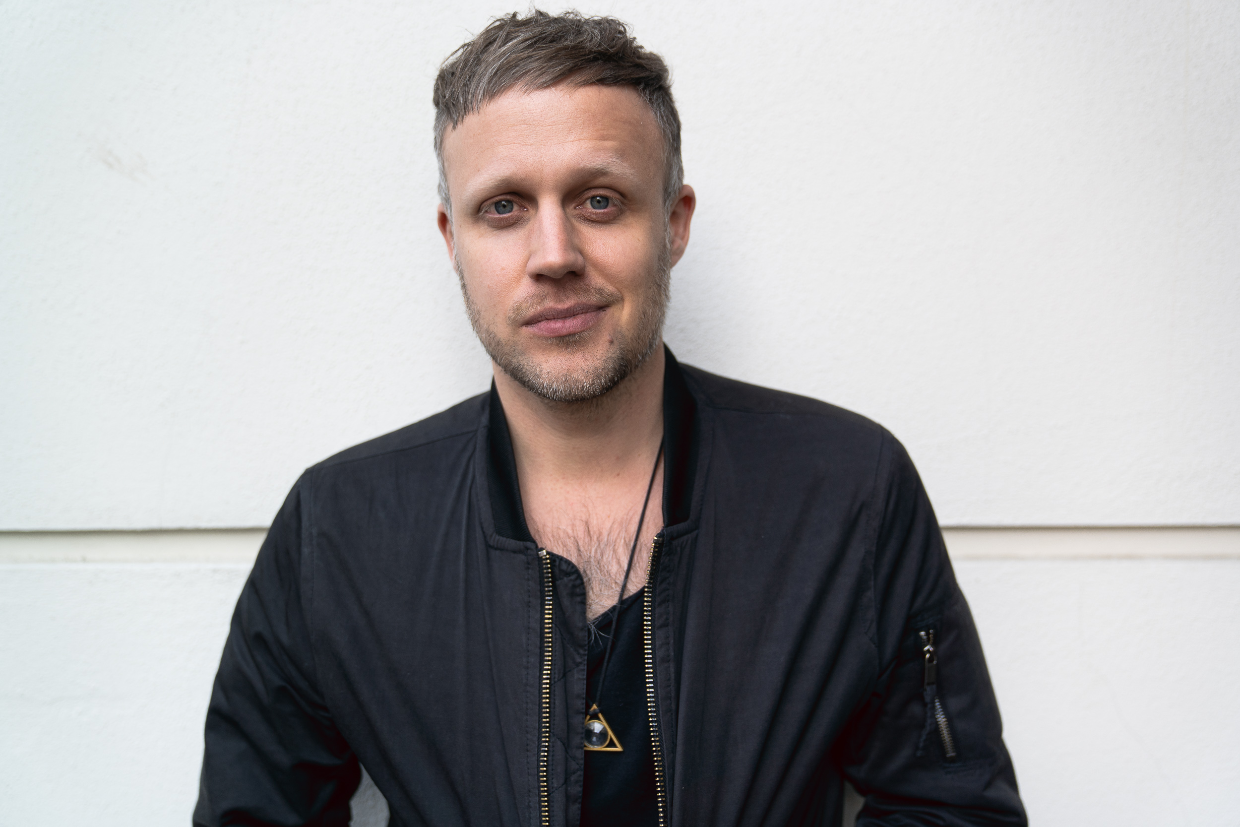 Jan Blomqvist lança novo EP 'Carry On' com três faixas