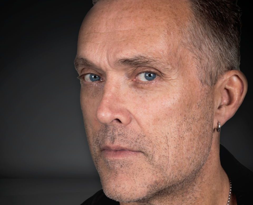 Nicholas Gunn fala sobre influencias para proximo single